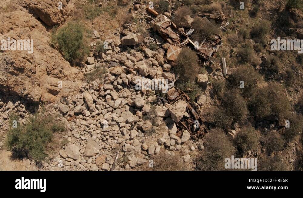 Desert cliff aerial Stock Videos & Footage - HD and 4K Video Clips - Alamy