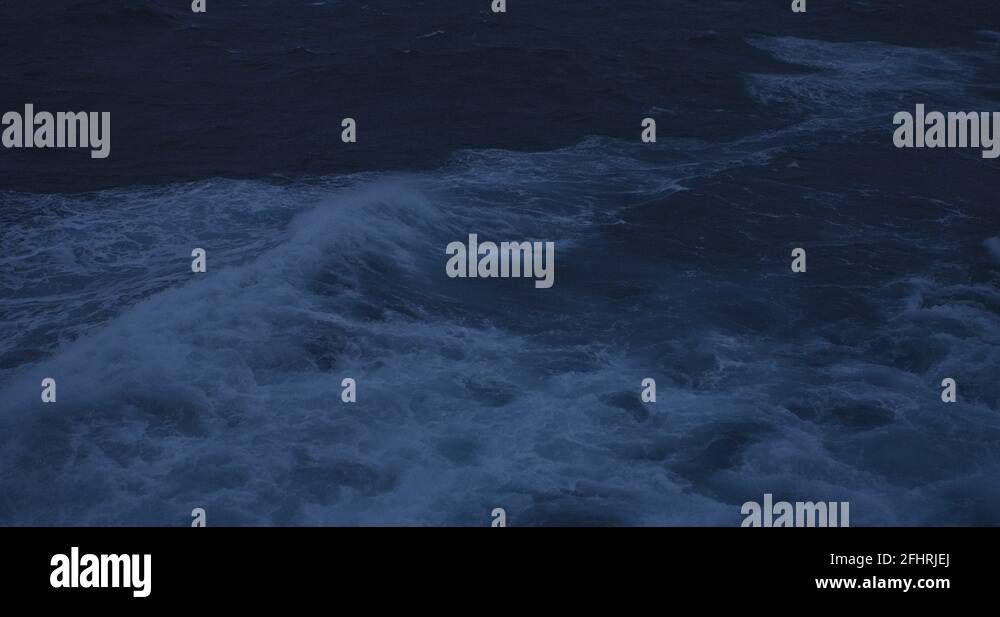 Slow motion imagery of crossing the Drake Passage to Antarctica in a ...