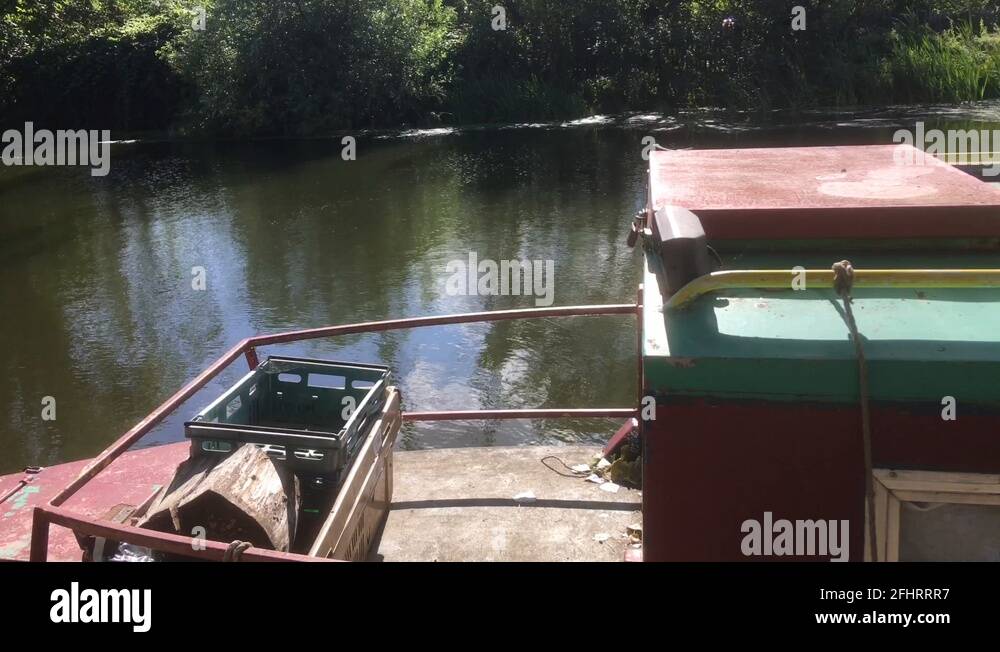 Canal barge Stock Videos & Footage - HD and 4K Video Clips - Alamy