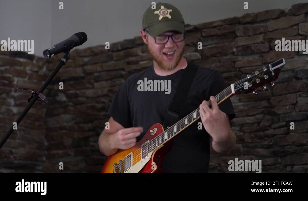 Gibson les paul musician Stock Videos & Footage - HD and 4K Video Clips ...