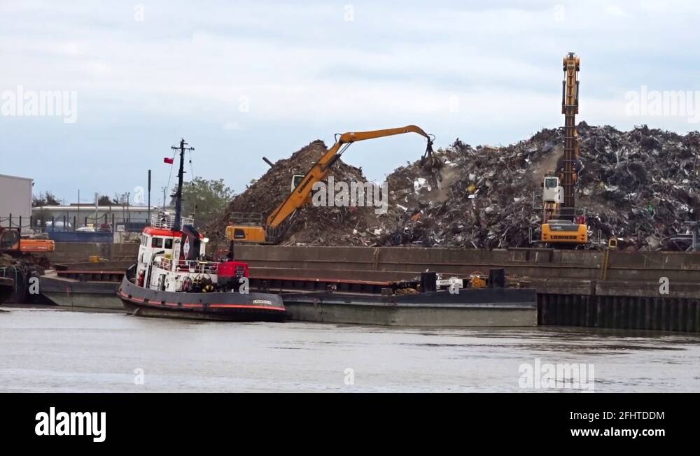 Scrap metal barge Stock Videos & Footage - HD and 4K Video Clips - Alamy