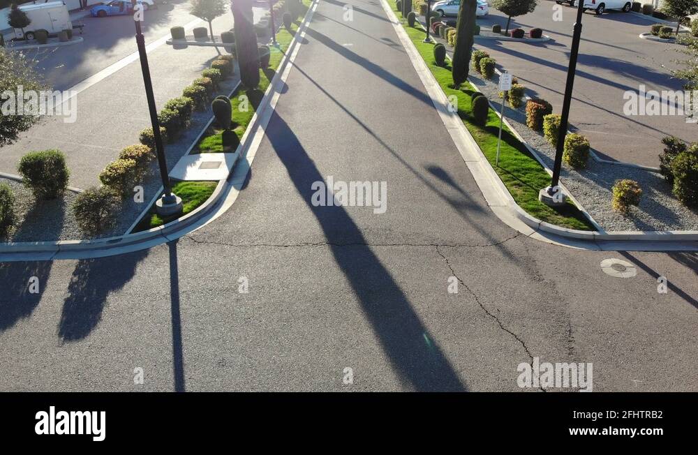 Castle drive Stock Videos & Footage - HD and 4K Video Clips - Alamy