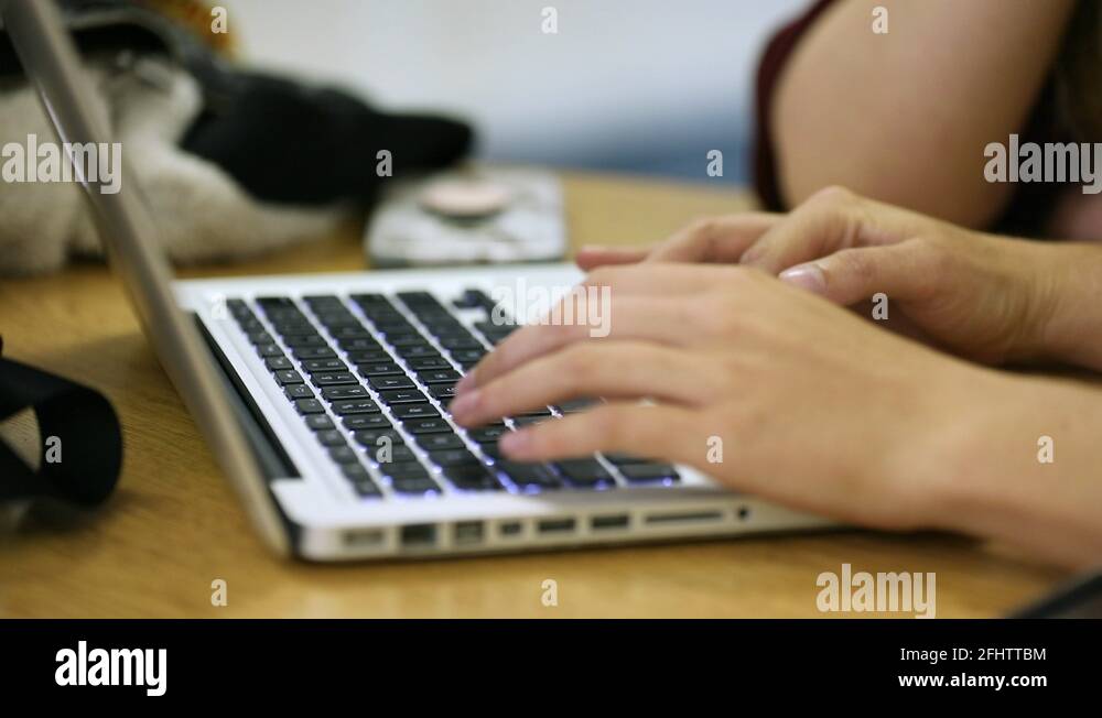 Teenager typing Stock Videos & Footage - HD and 4K Video Clips - Alamy