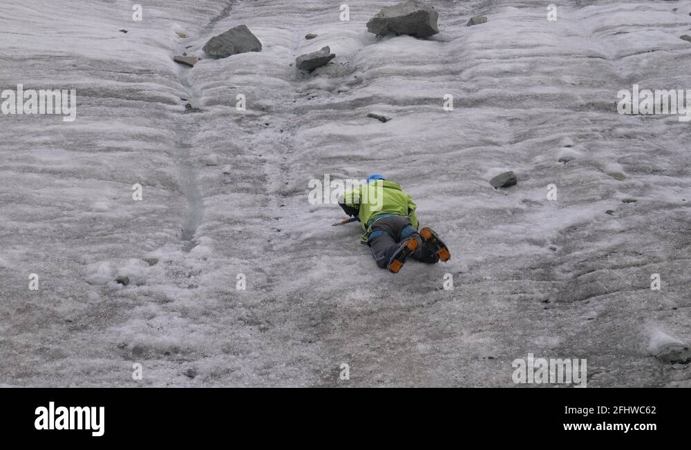 Ice slope Stock Videos & Footage - HD and 4K Video Clips - Alamy