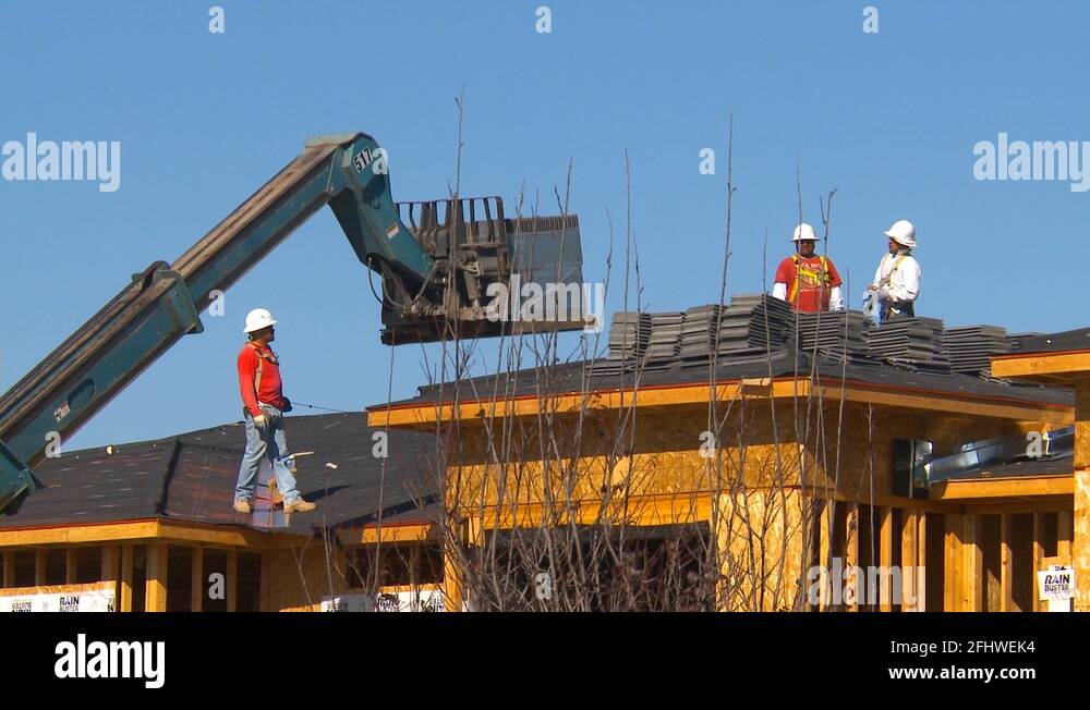 Lift the roof Stock Videos & Footage - HD and 4K Video Clips - Alamy