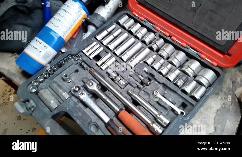 Ratchet set Stock Videos & Footage - HD and 4K Video Clips - Alamy