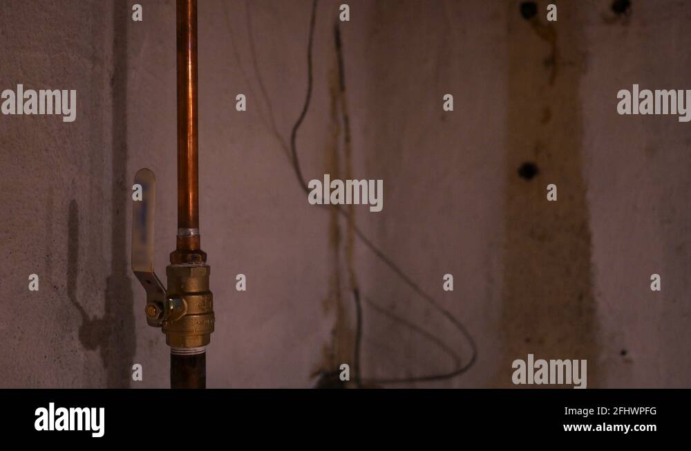 Drain off valve Stock Videos & Footage - HD and 4K Video Clips - Alamy