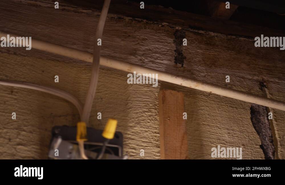 Overhead pipe Stock Videos & Footage - HD and 4K Video Clips - Alamy