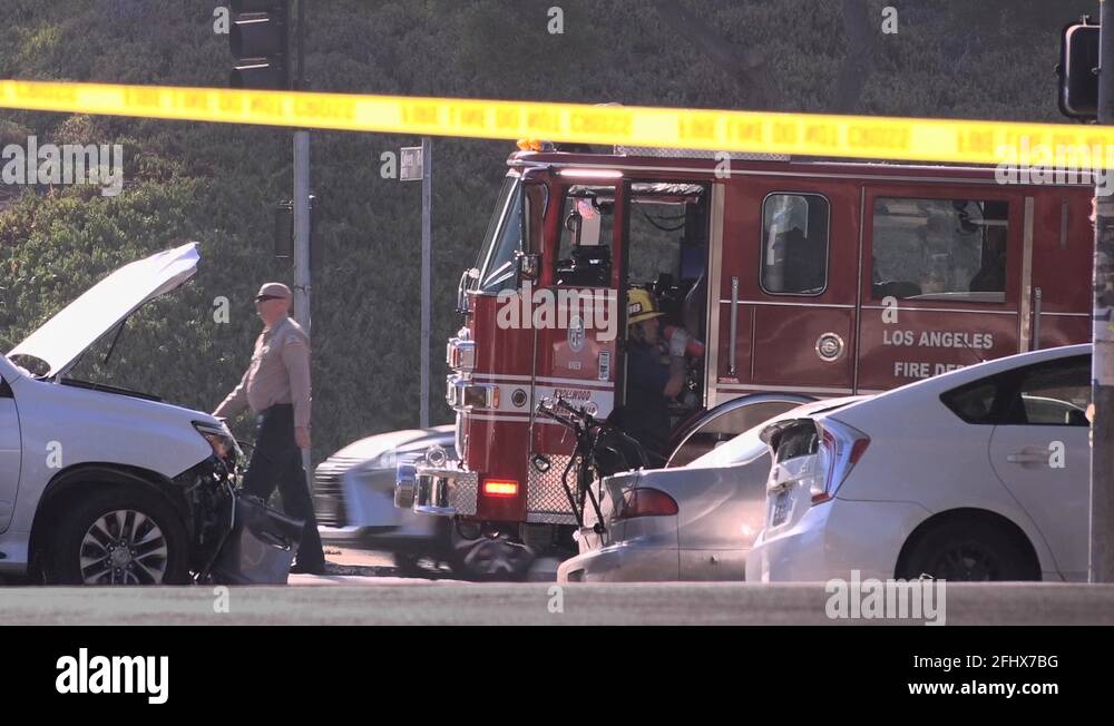 Scene of accident Stock Videos & Footage - HD and 4K Video Clips - Alamy