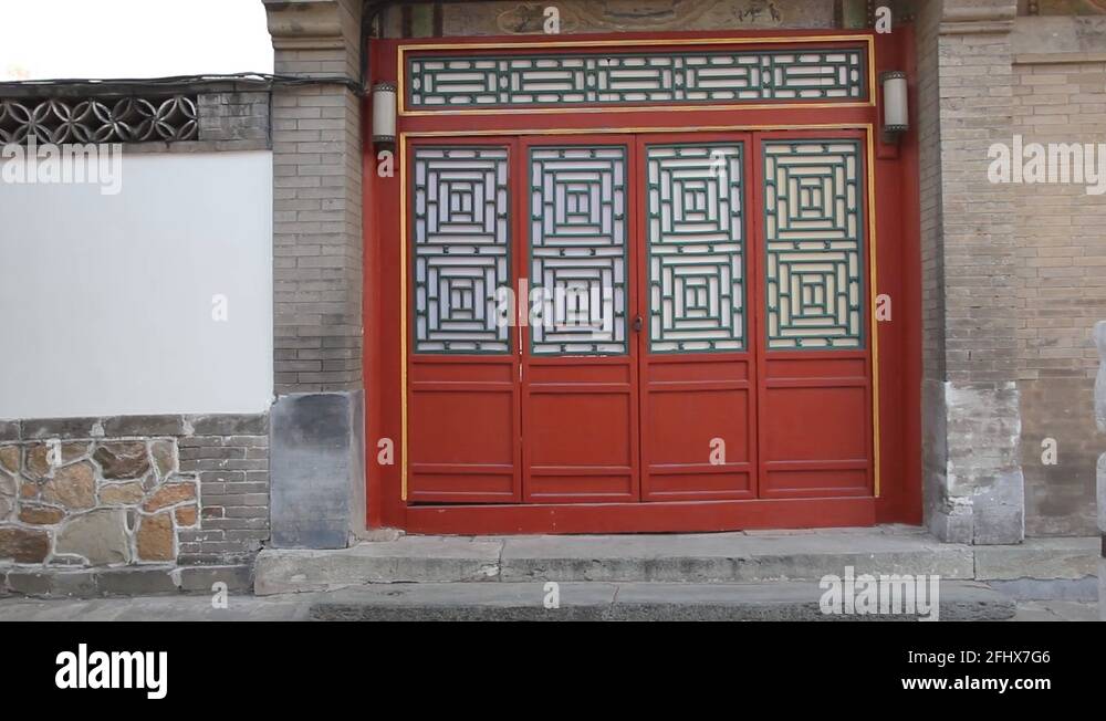 Chinese red door Stock Videos & Footage - HD and 4K Video Clips - Alamy