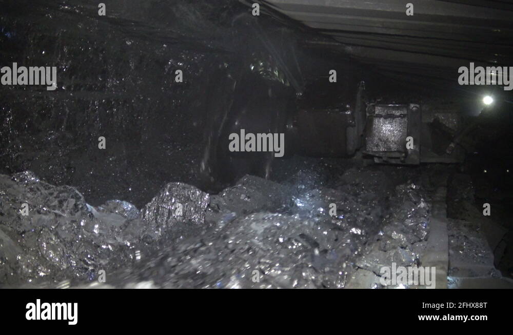 Mines carriers Stock Videos & Footage - HD and 4K Video Clips - Alamy