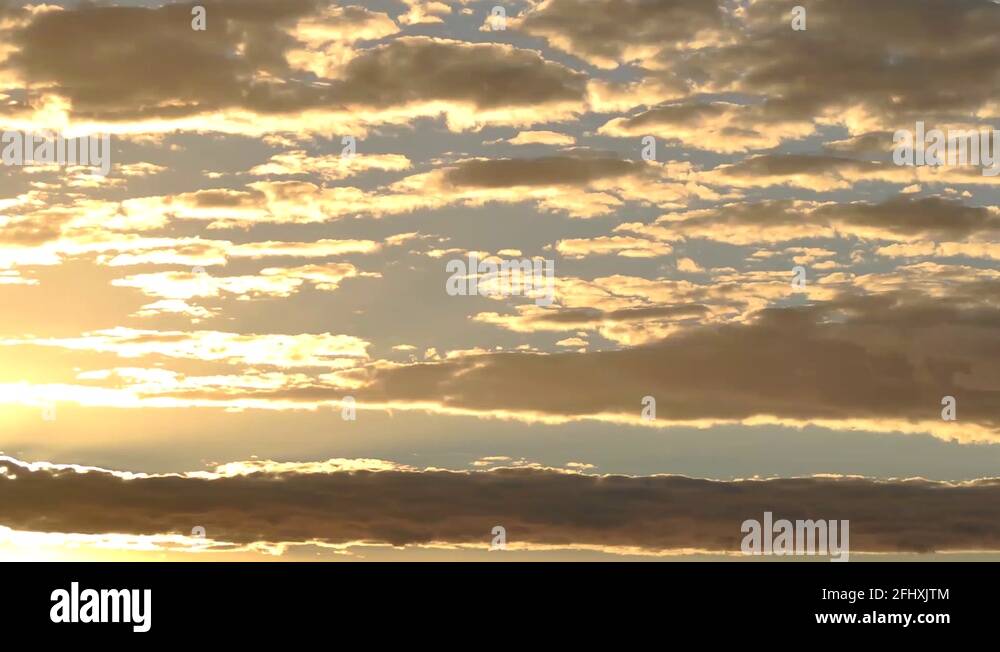 Stratus clouds Stock Videos & Footage - HD and 4K Video Clips - Alamy