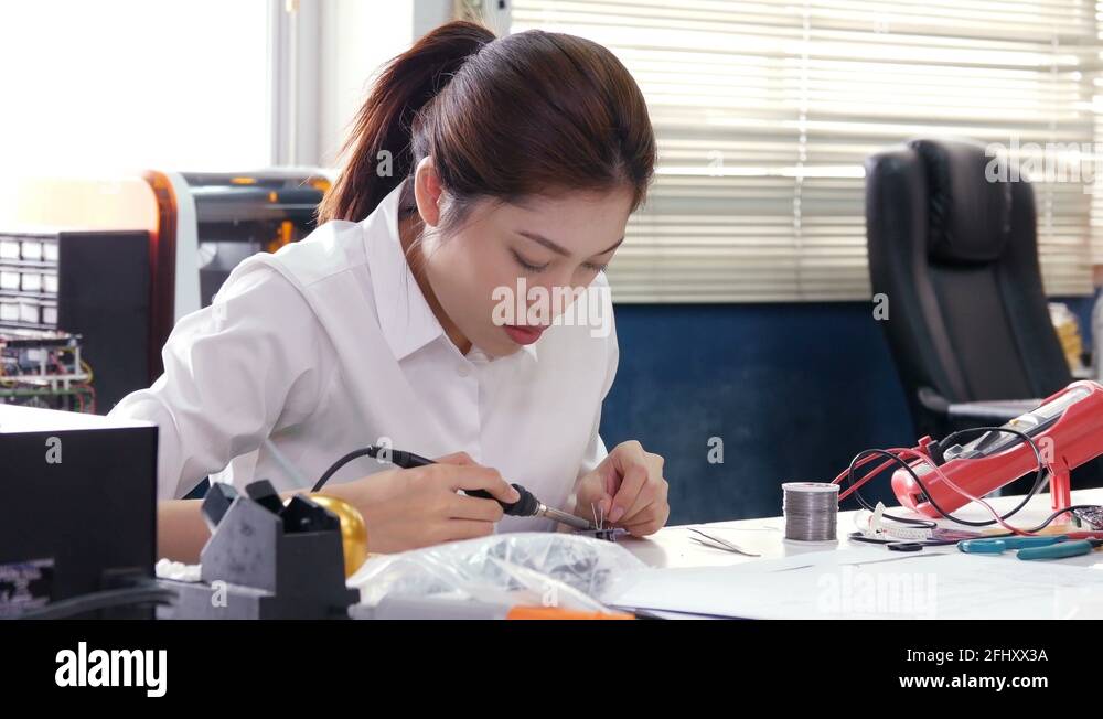 Prototype engineering Stock Videos & Footage - HD and 4K Video Clips ...