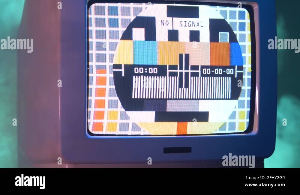 No Signal Screen on a 80s 90s Retro Television CRT Display Stock Video ...