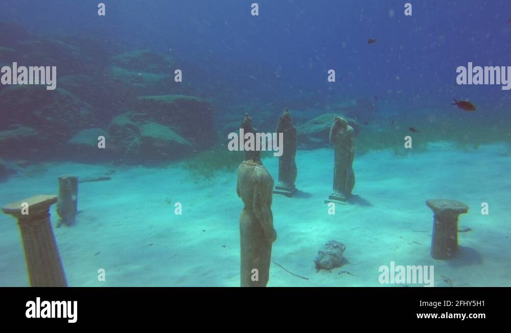 Multiple statues Stock Videos & Footage - HD and 4K Video Clips - Alamy