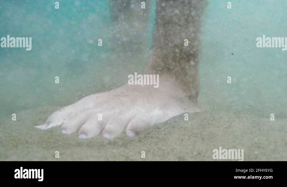 Feet underwater Stock Videos & Footage - HD and 4K Video Clips - Alamy