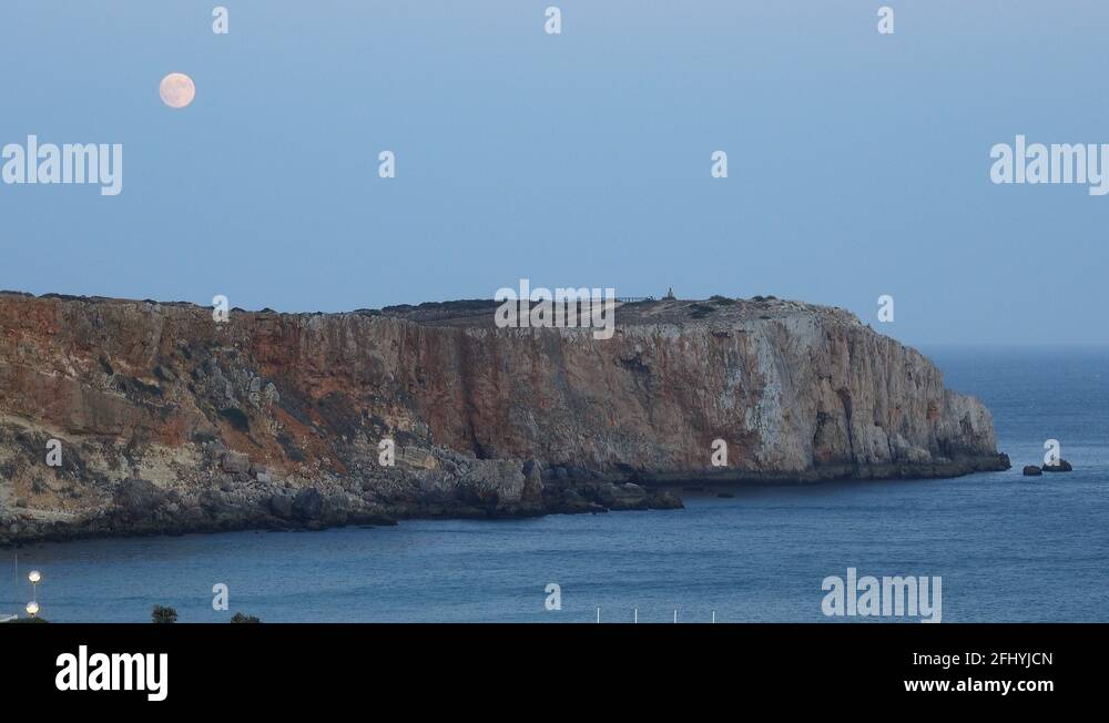 Moon portugal Stock Videos & Footage - HD and 4K Video Clips - Alamy