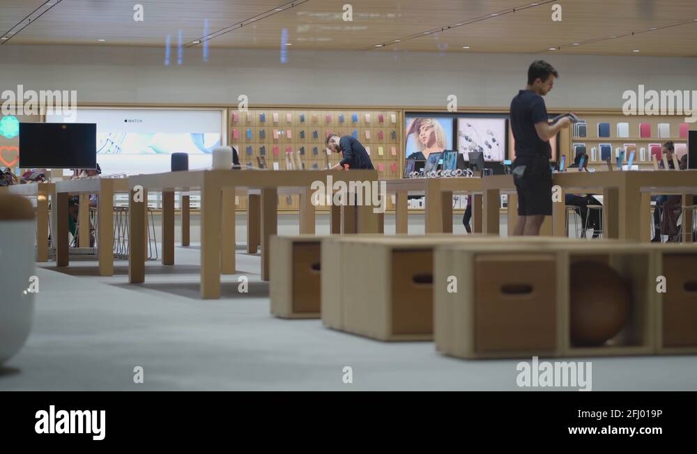 Store employees Stock Videos & Footage - HD and 4K Video Clips - Alamy