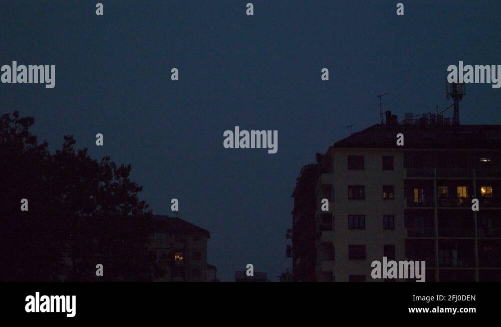 Thunderstorm milano Stock Videos & Footage - HD and 4K Video Clips - Alamy