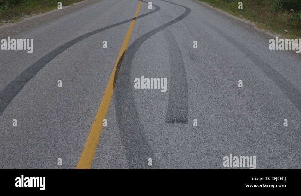 Skid marks road Stock Videos & Footage - HD and 4K Video Clips - Alamy