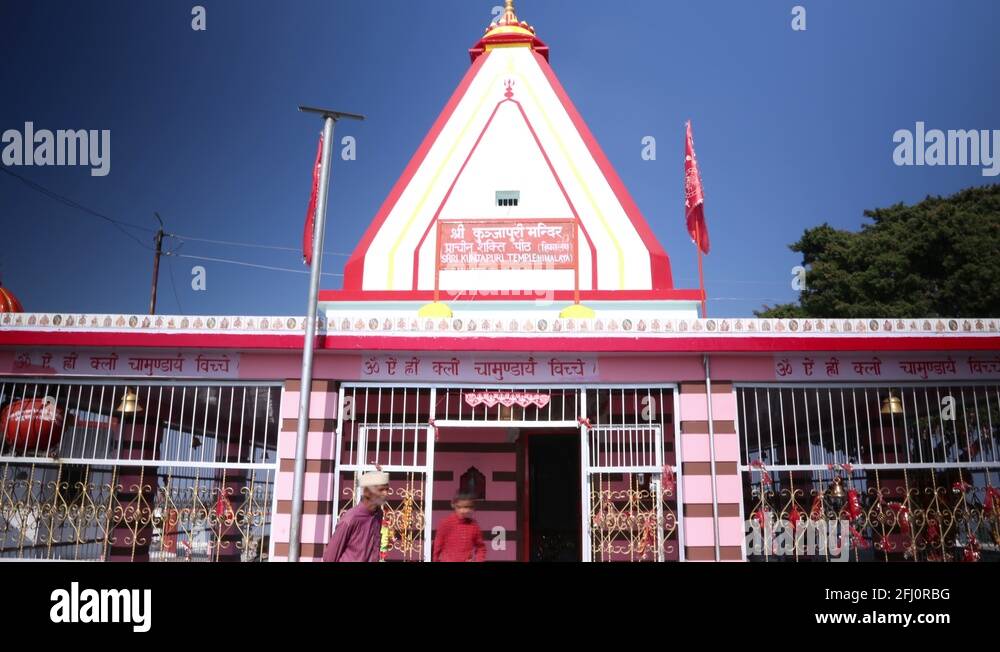 compilation of hyperlapse time-lapse clips of famous sightseeing spots ...