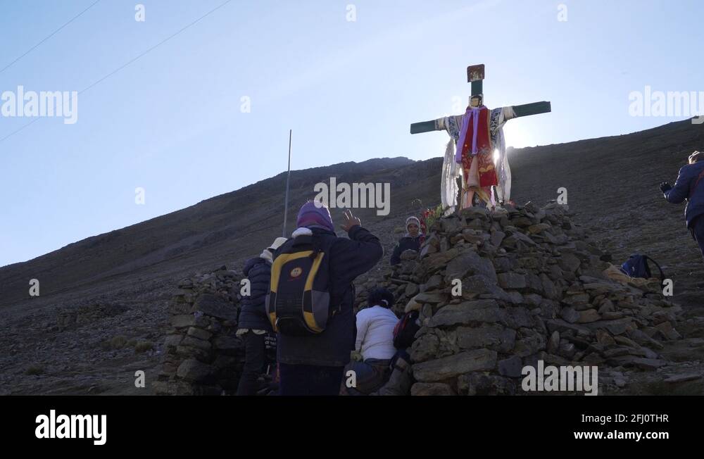 Peru cross Stock Videos & Footage - HD and 4K Video Clips - Alamy
