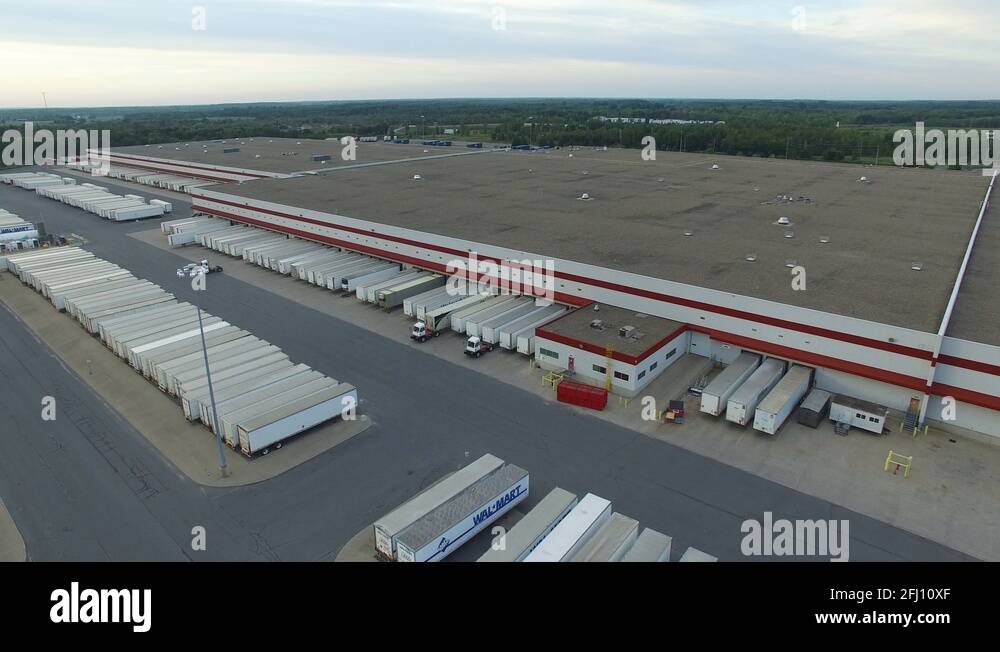 Truck loading dock parking lot Stock Videos & Footage - HD and 4K Video ...