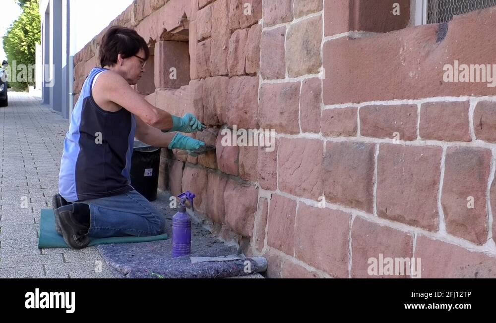 Sandstone mortar Stock Videos & Footage - HD and 4K Video Clips - Alamy
