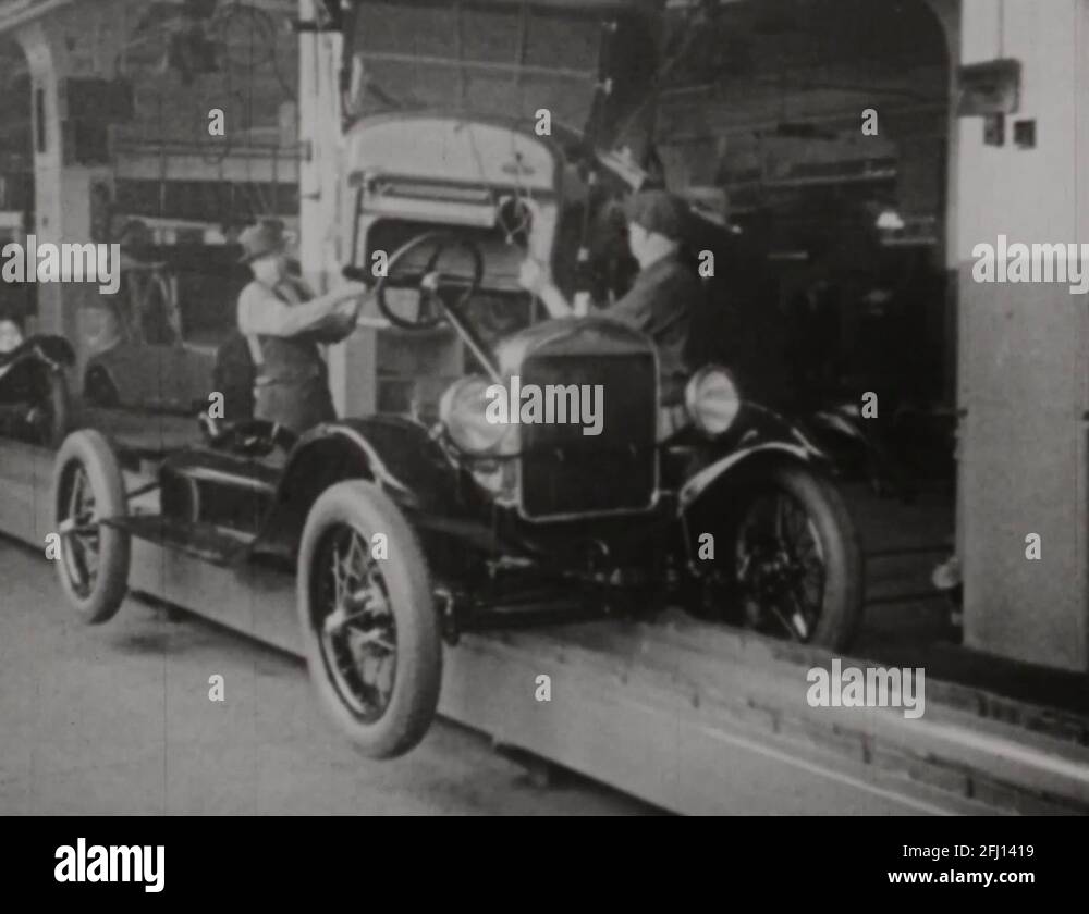 Ford car factory in Stock Videos & Footage - HD and 4K Video Clips - Alamy