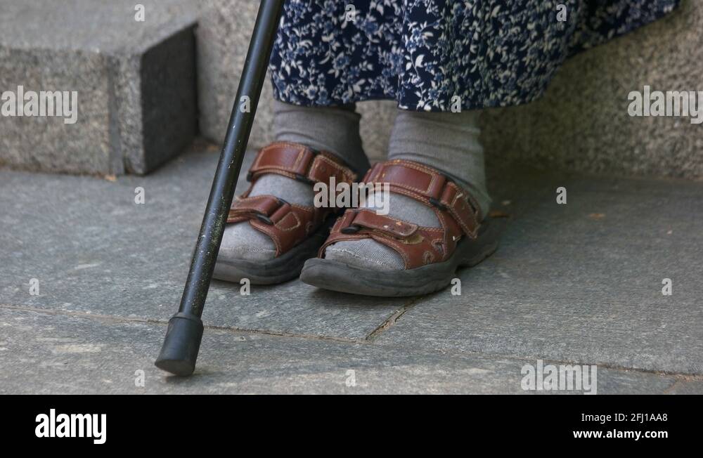 Poor lady Stock Videos & Footage - HD and 4K Video Clips - Alamy