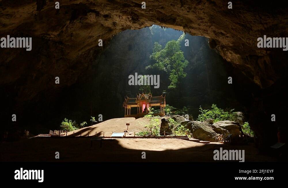 Royal cave Stock Videos & Footage - HD and 4K Video Clips - Alamy