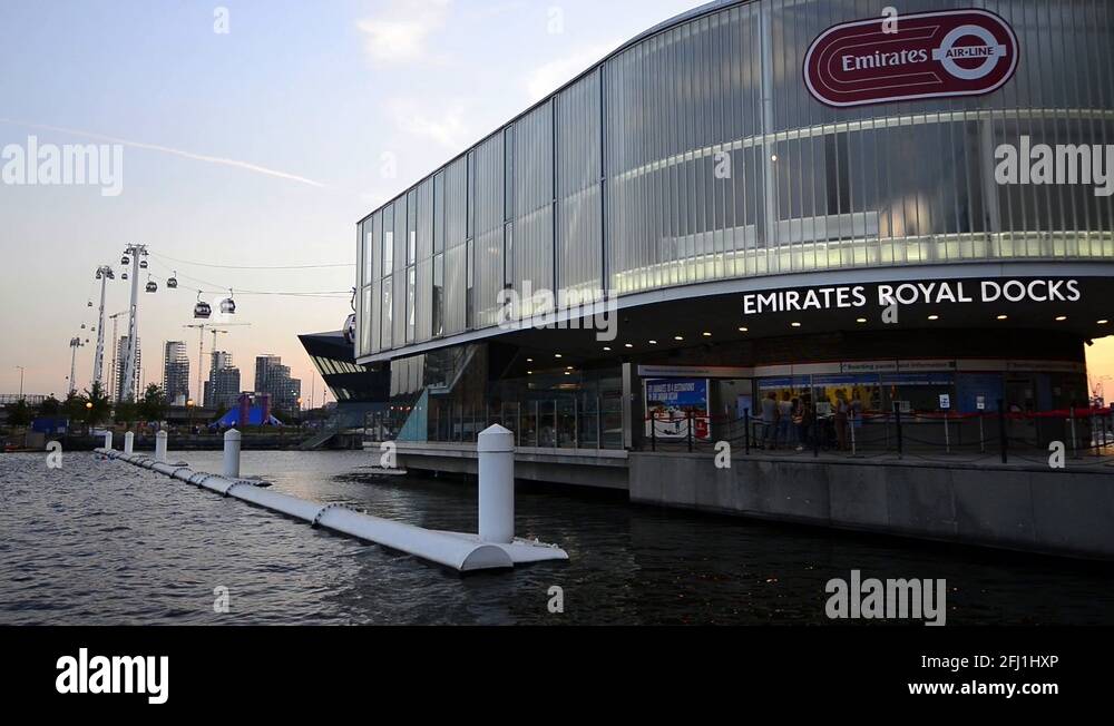 Emirates skyline london Stock Videos & Footage - HD and 4K Video Clips ...