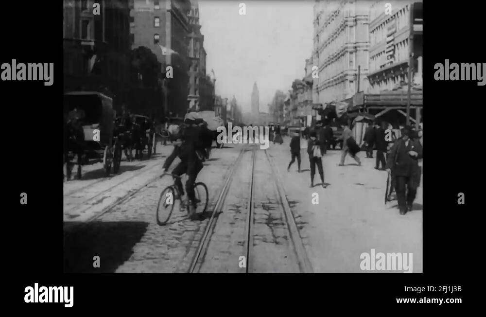 Busy town scenes Stock Videos & Footage - HD and 4K Video Clips - Alamy