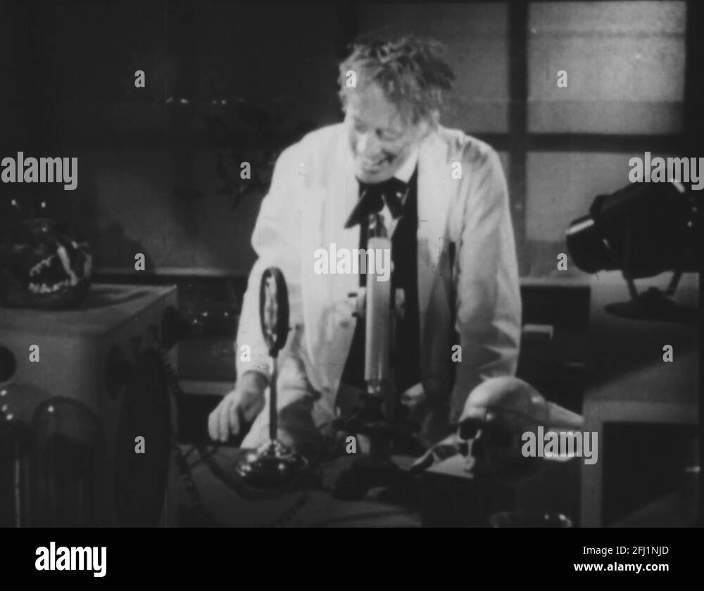 Tuberculosis cartoon Stock Videos & Footage - HD and 4K Video Clips - Alamy