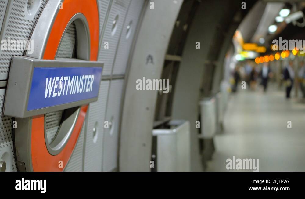 Westminster underground sign Stock Videos & Footage - HD and 4K Video ...