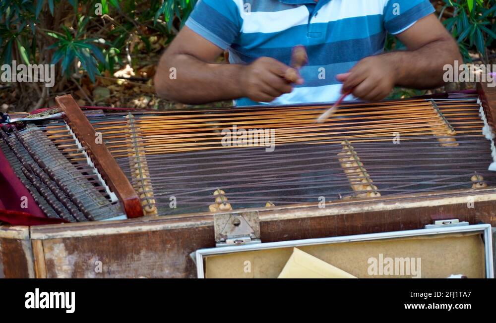 Bosnian musician Stock Videos & Footage - HD and 4K Video Clips - Alamy