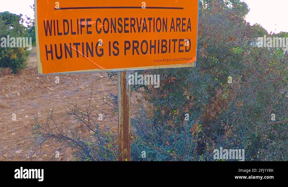 Hunting season sign Stock Videos & Footage - HD and 4K Video Clips - Alamy