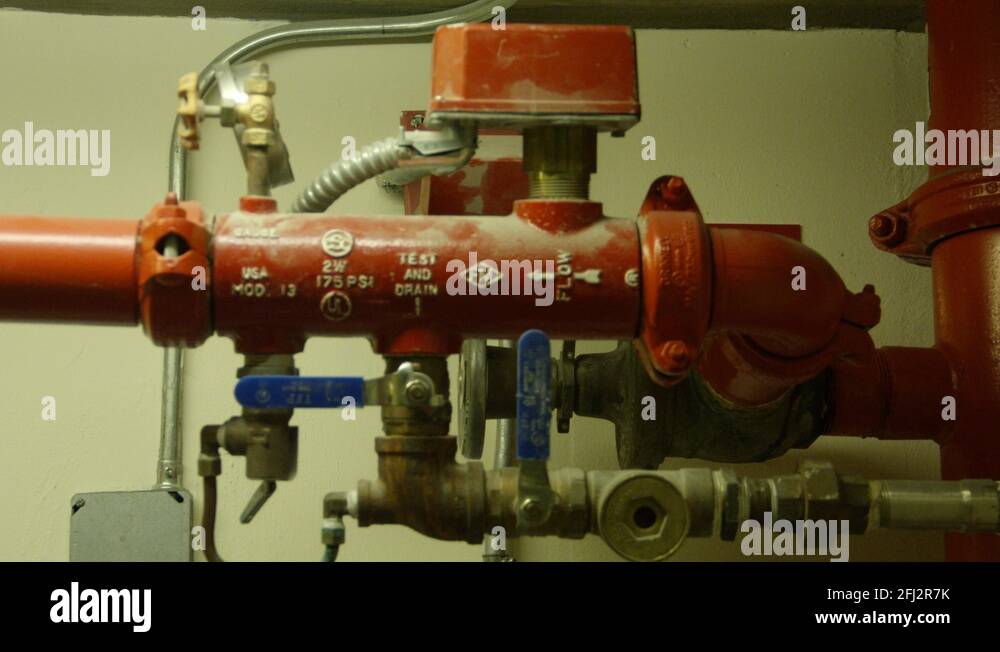 Red motor pump Stock Videos & Footage - HD and 4K Video Clips - Alamy