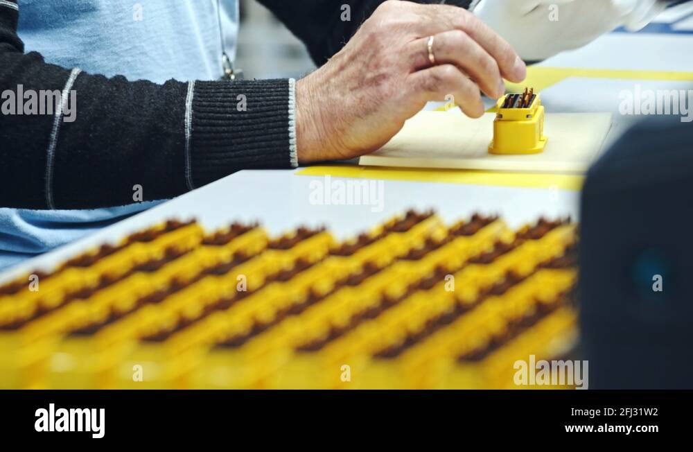 Crop testing Stock Videos & Footage - HD and 4K Video Clips - Alamy