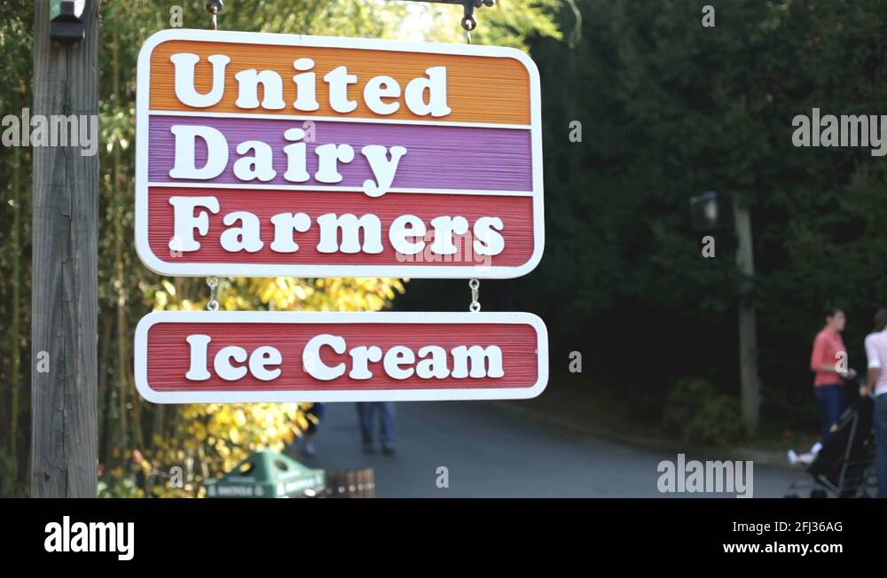 Farmers dairy sign Stock Videos & Footage - HD and 4K Video Clips - Alamy