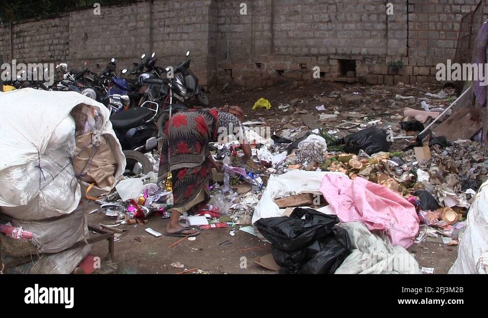 Bangalore garbage garbage Stock Videos & Footage - HD and 4K Video ...