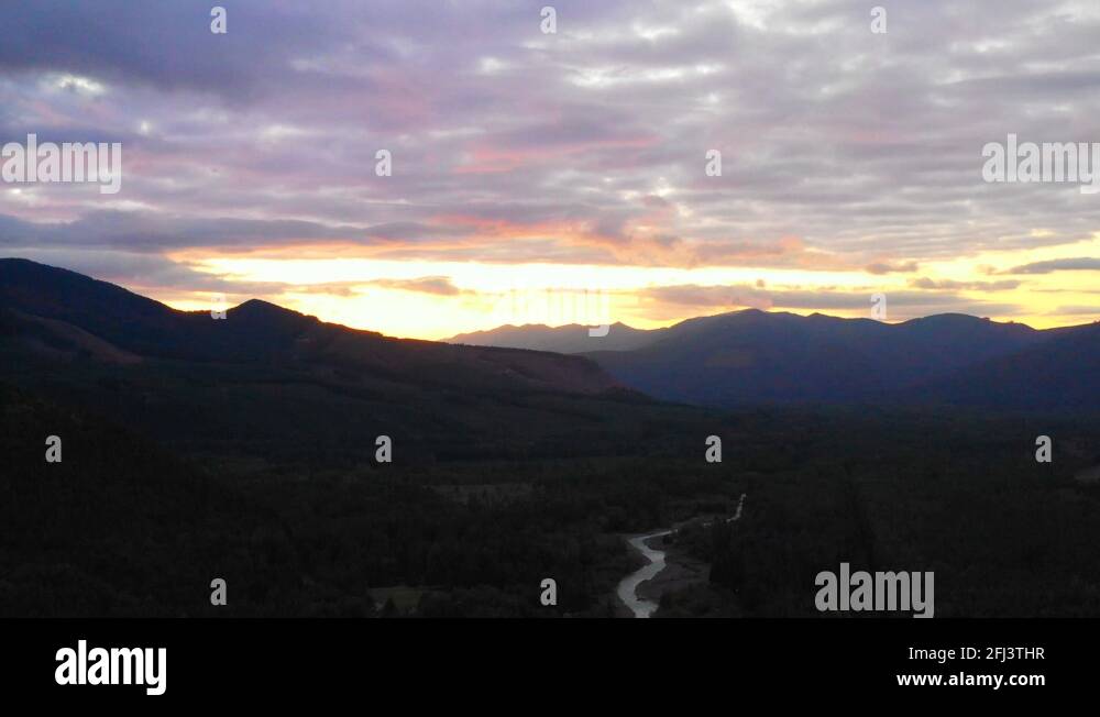 Cascades range Stock Videos & Footage - HD and 4K Video Clips - Alamy