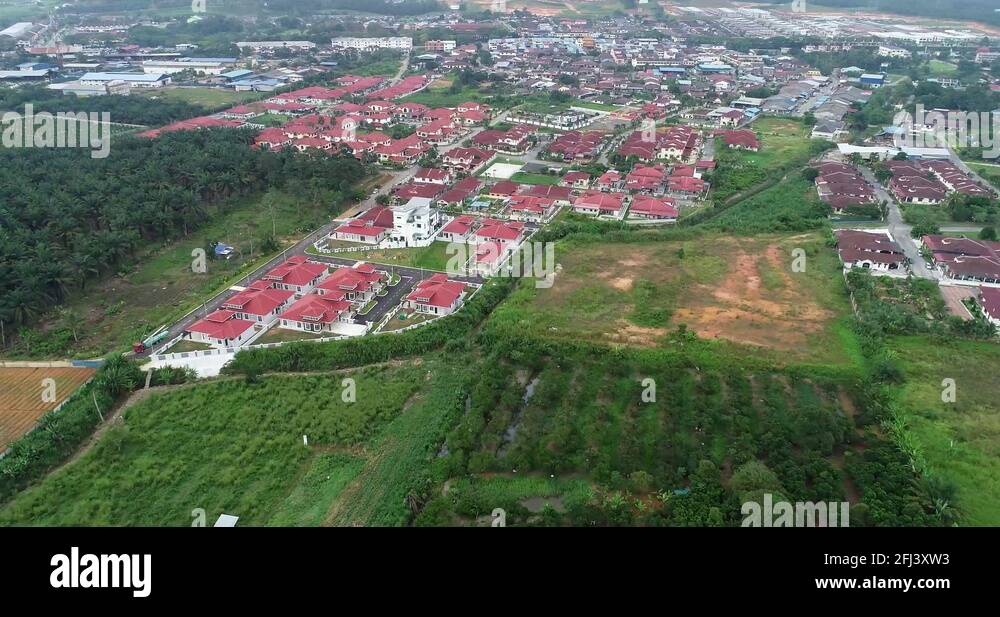 Clustered housing Stock Videos & Footage - HD and 4K Video Clips - Alamy