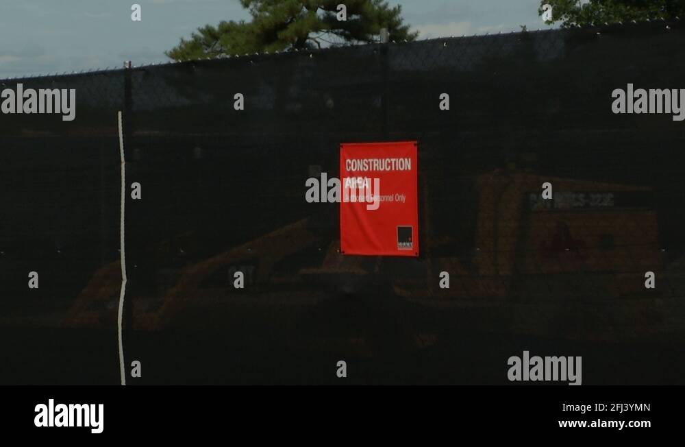 Construction site notice authrorized personnel only red sign Stock ...