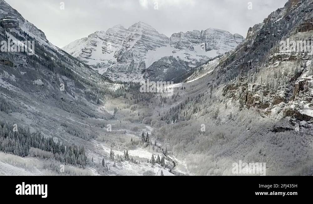 Maroon bells range Stock Videos & Footage - HD and 4K Video Clips - Alamy
