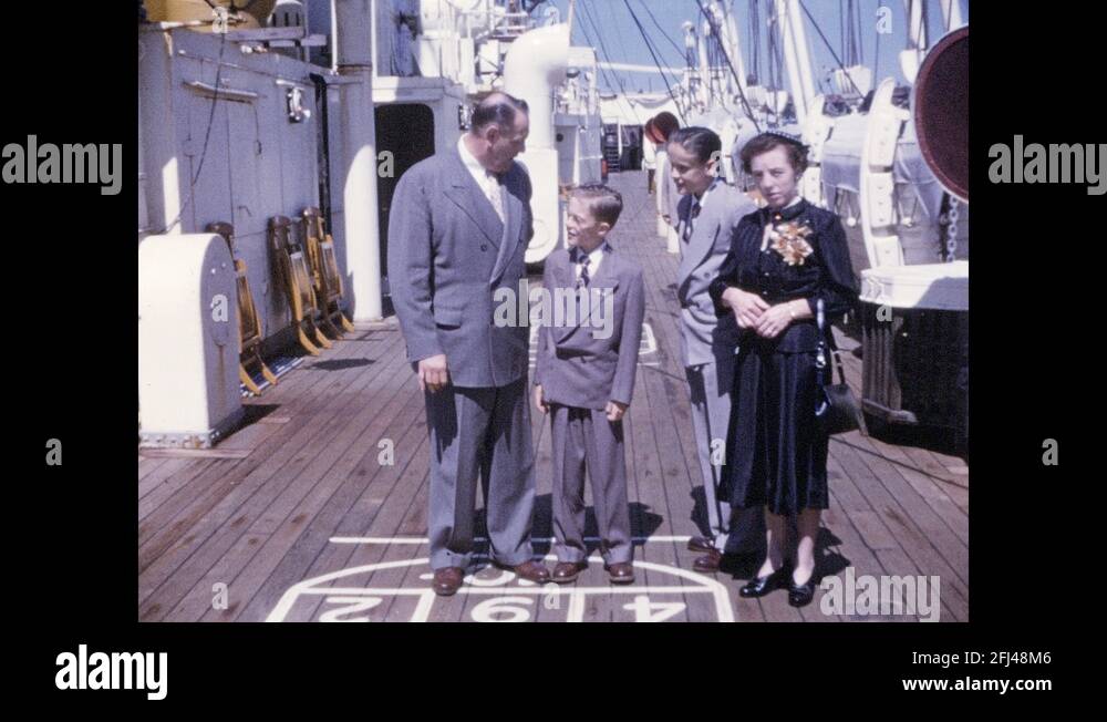 Wave poses at Stock Videos & Footage - HD and 4K Video Clips - Alamy