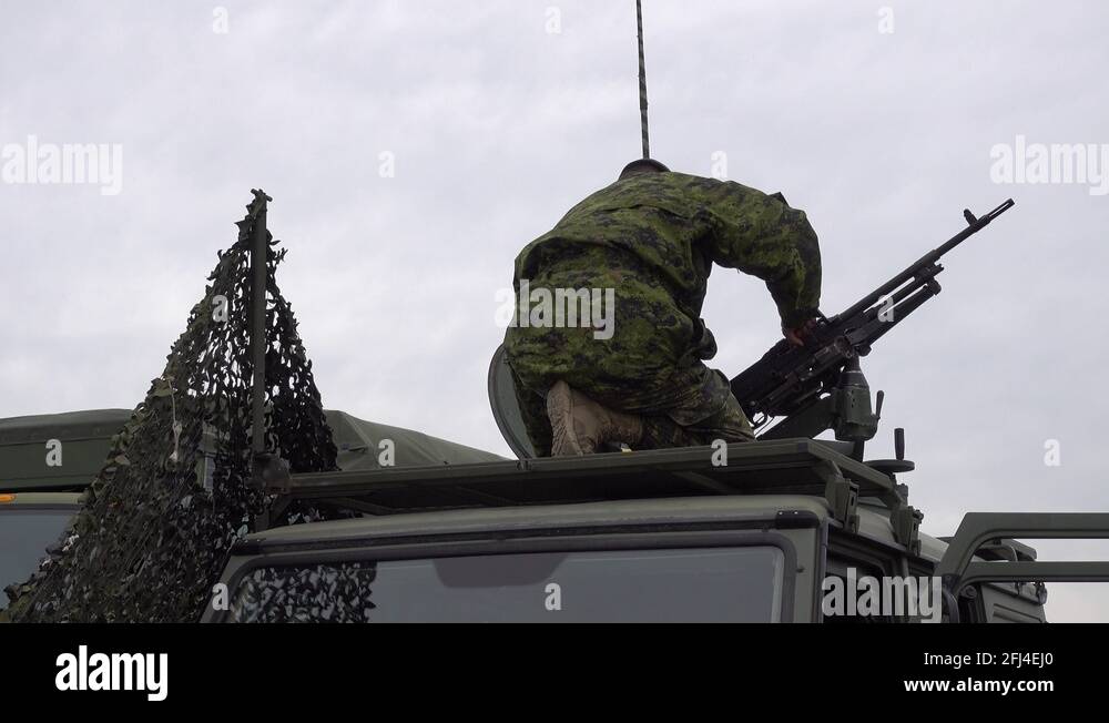 Top gun turret Stock Videos & Footage - HD and 4K Video Clips - Alamy