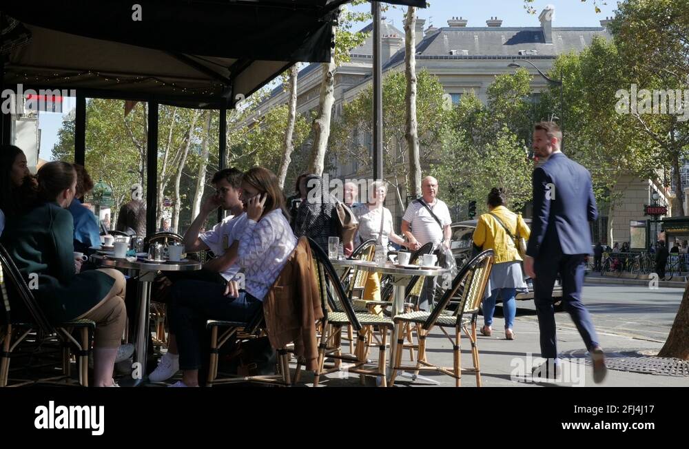 Restaurant street scene saint Stock Videos & Footage - HD and 4K Video ...
