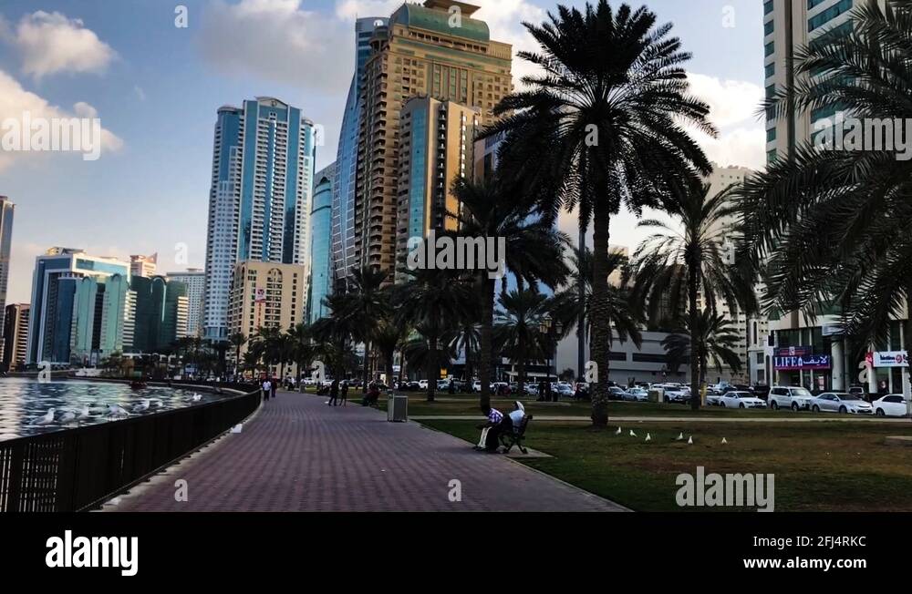 Cameraement. The panorama of Dubai downtown. Dubai skyline close up ...