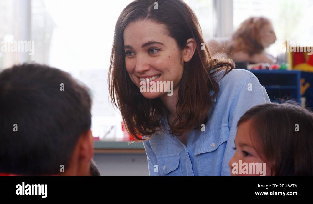 Elementary school teacher close Stock Videos & Footage - HD and 4K ...